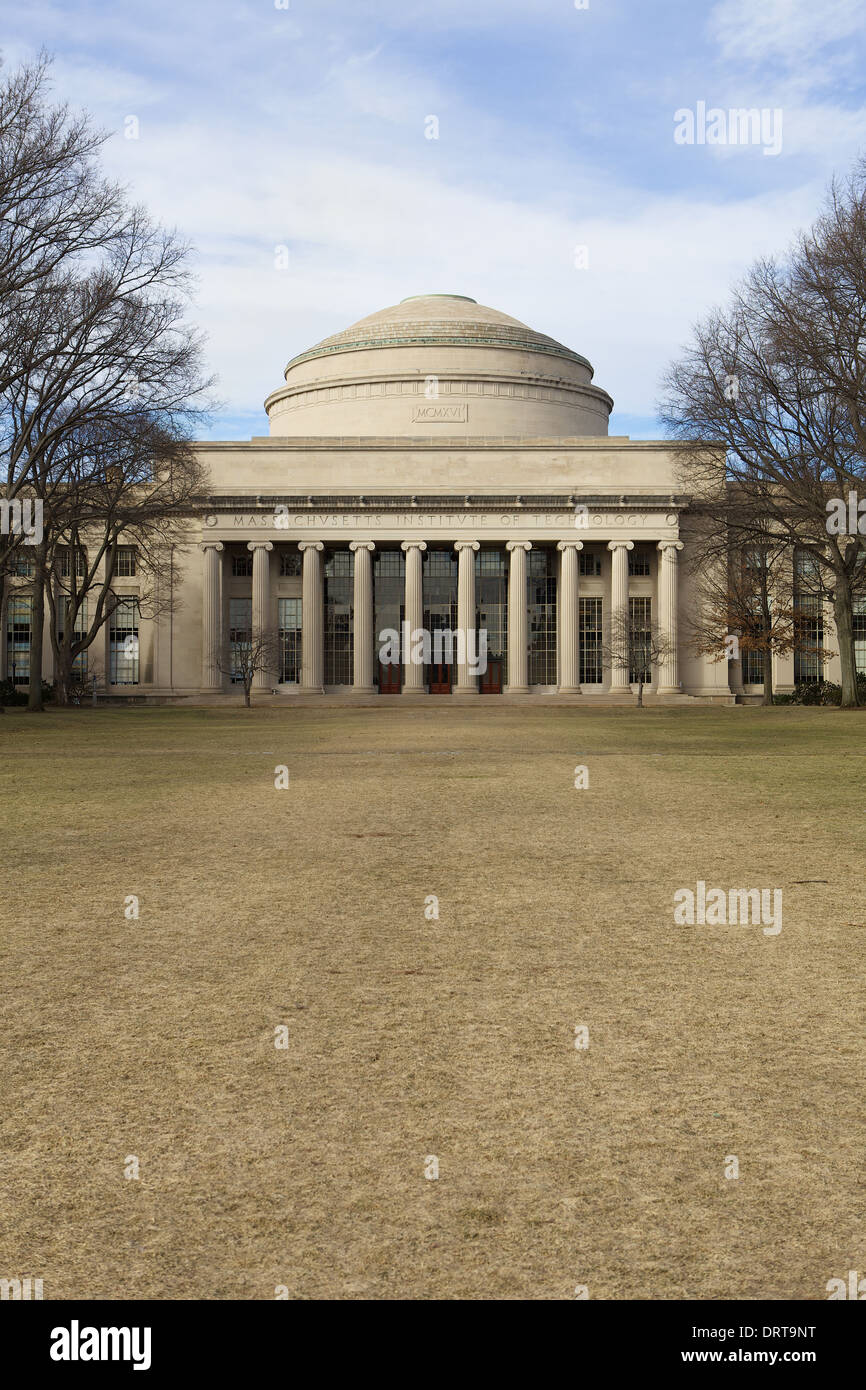 A Cold Winter Day with Clouds Behind The Great Dome at the MIT Campus ...