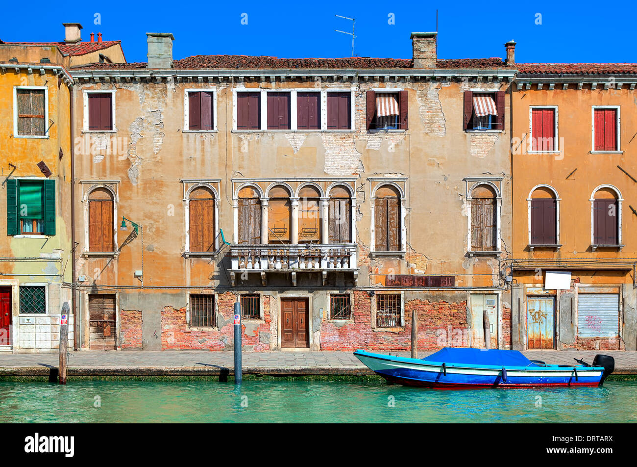 Colorful brick house hi-res stock photography and images - Alamy
