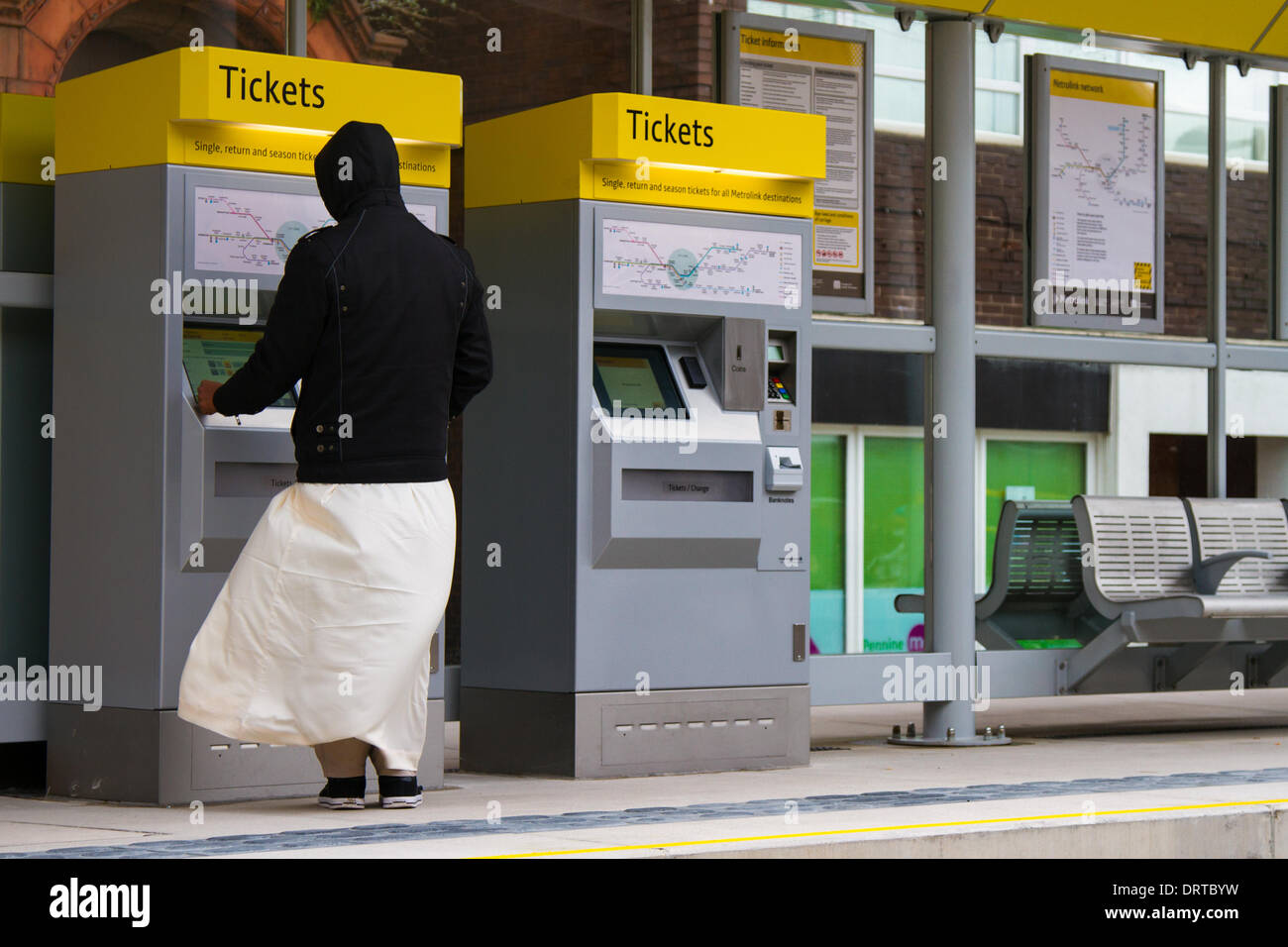 Manchester metrolink ticket machines hi-res stock photography and ...
