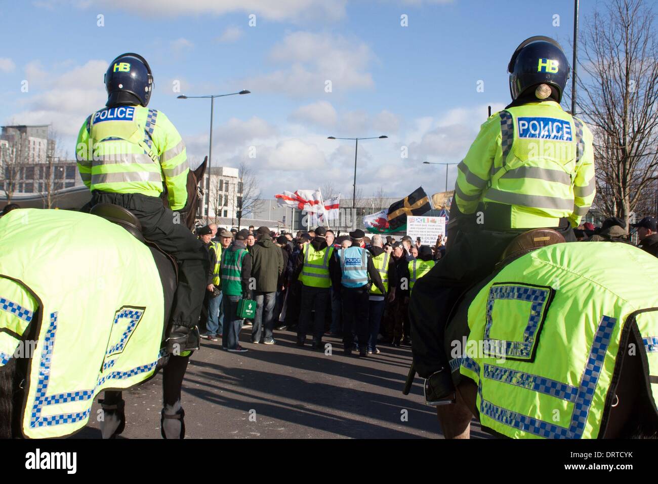 Slough mosque hi-res stock photography and images - Alamy