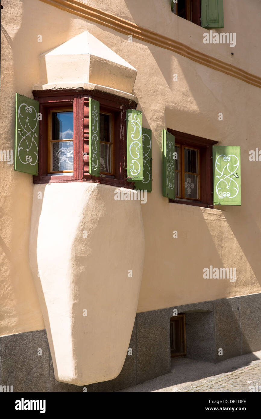 Oriel window hi-res stock photography and images - Alamy