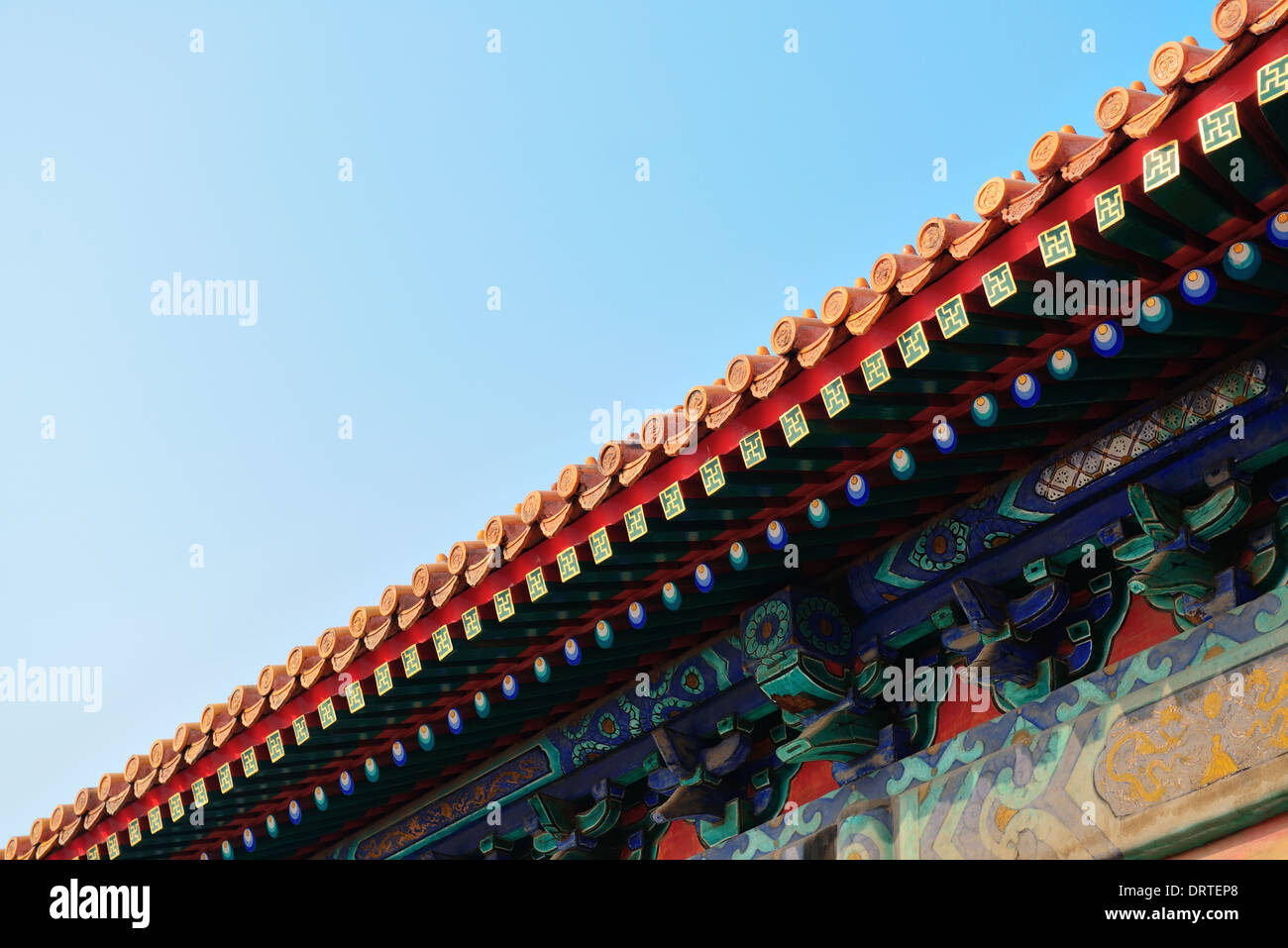 Old roof of Chinese buildings with beautiful pattern in Beijing Stock ...