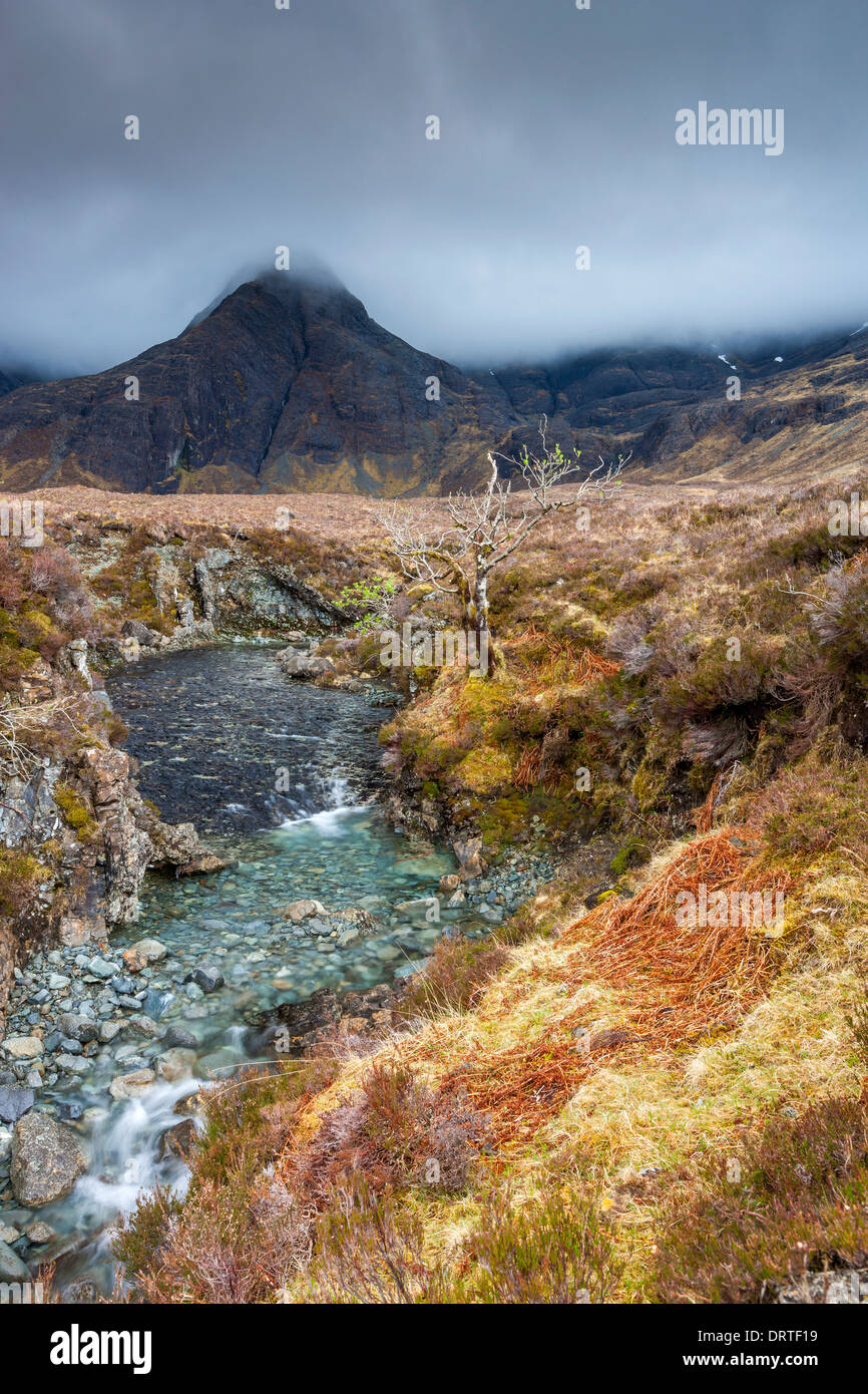 Cuillin hills on isle skye hi-res stock photography and images - Alamy
