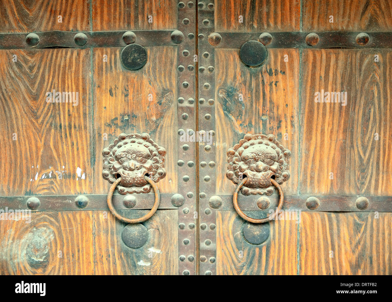 Old door of traditional Beijing architecture with decorations Stock ...