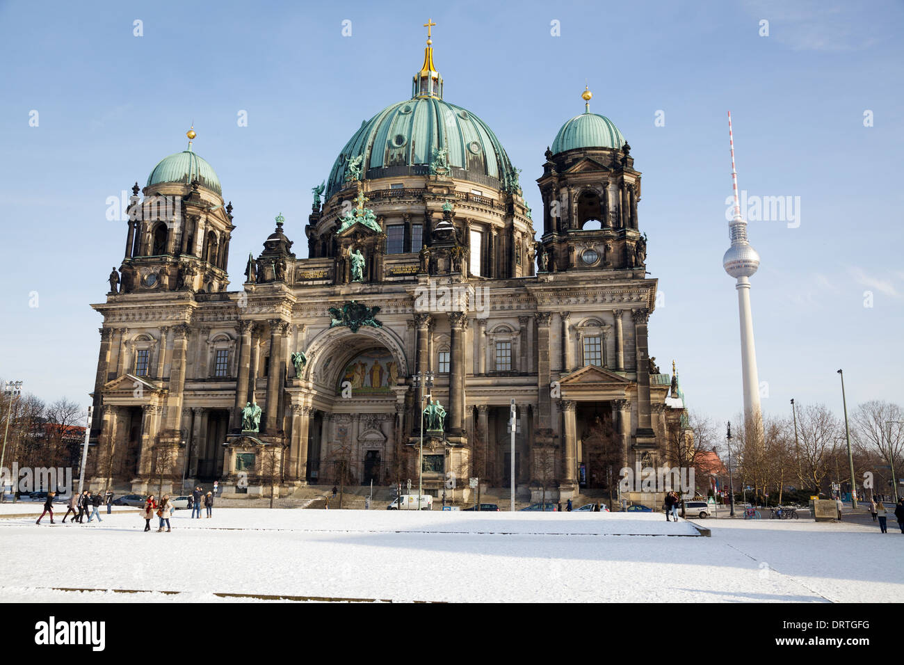 Berlin winter snow germany city center architecture hi-res stock ...