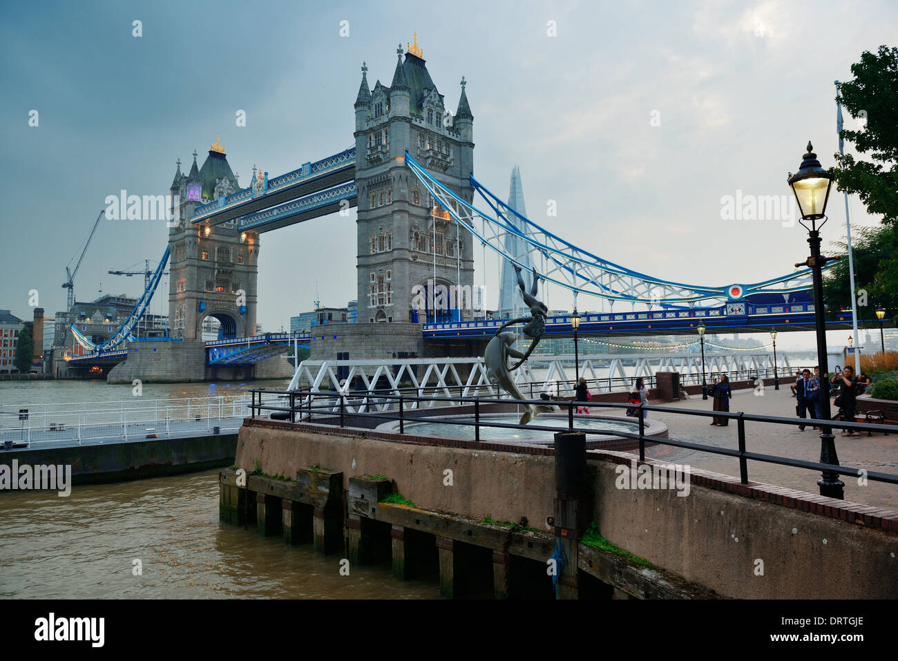 Tower Bridge Tourist Information – XBVYA