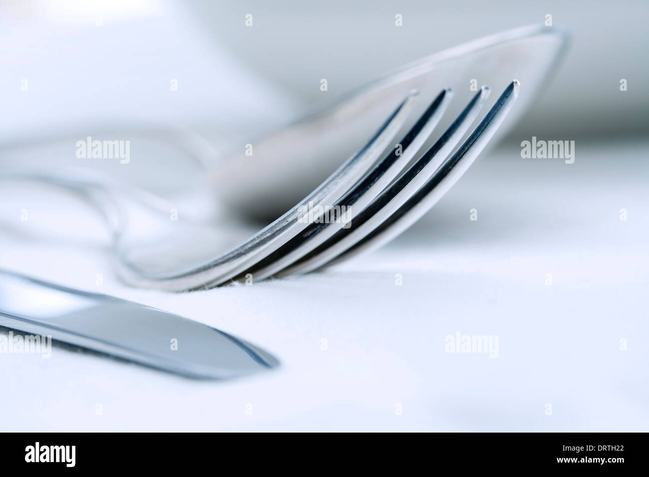 Silver plate setting hi-res stock photography and images - Alamy