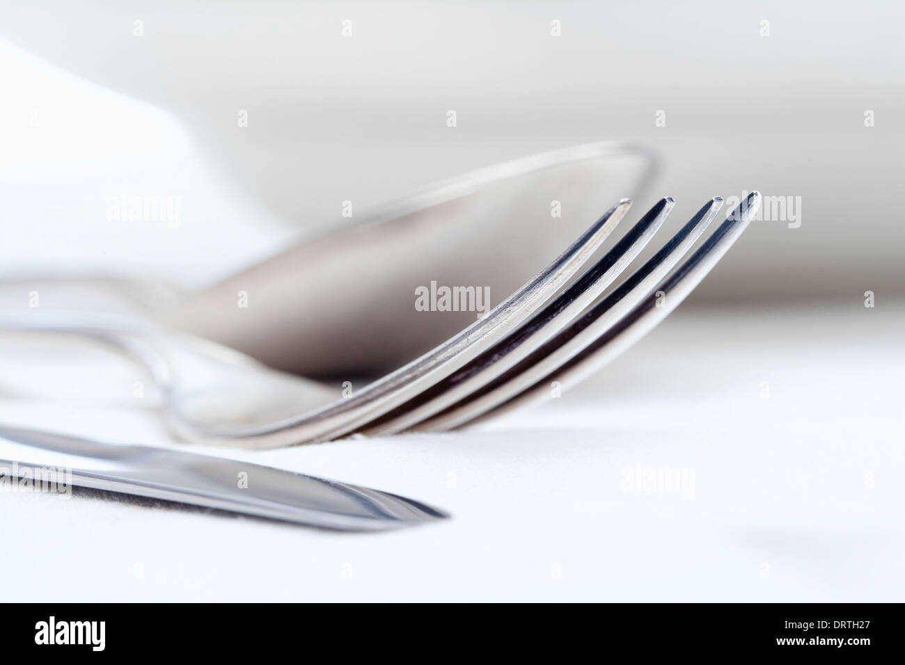 Silver plate setting hi-res stock photography and images - Alamy