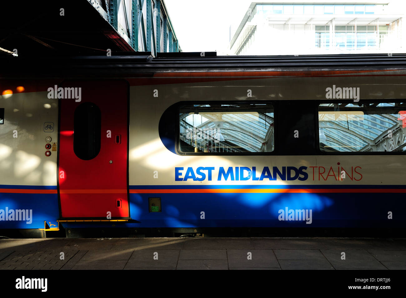 Nottingham Station East Midlands Trains Stock Photo - Alamy