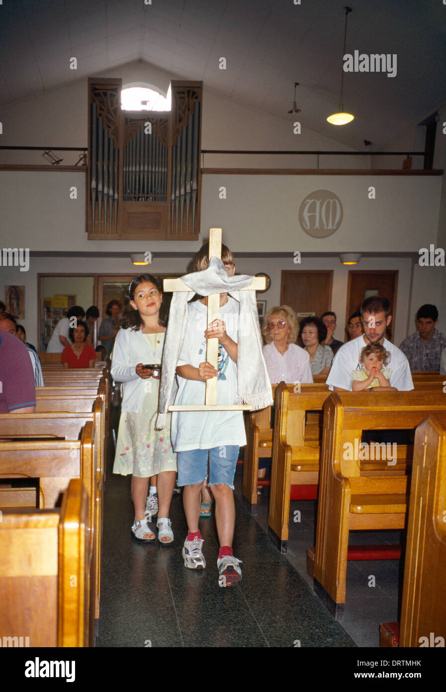 St Anne's Catholic Church Entry Procession Children Childrens Offertory ...