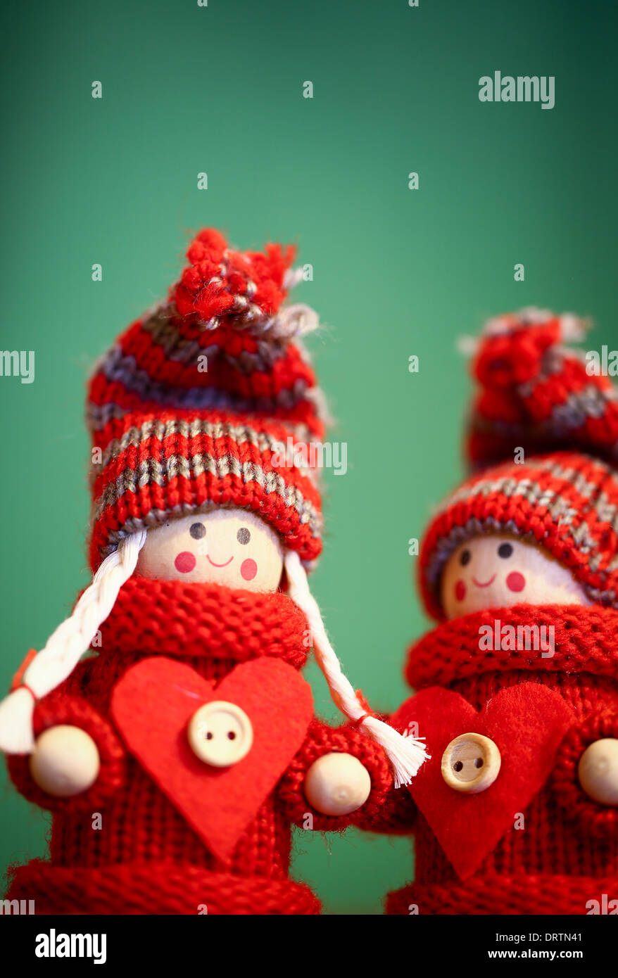 Couple valentine hi-res stock photography and images - Alamy