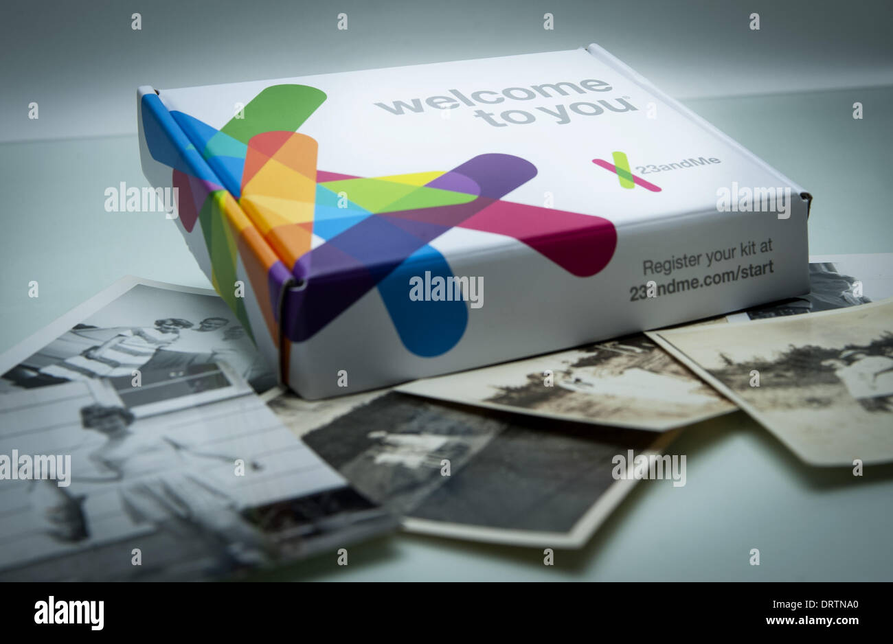 Ancestry testing box hi-res stock photography and images - Alamy