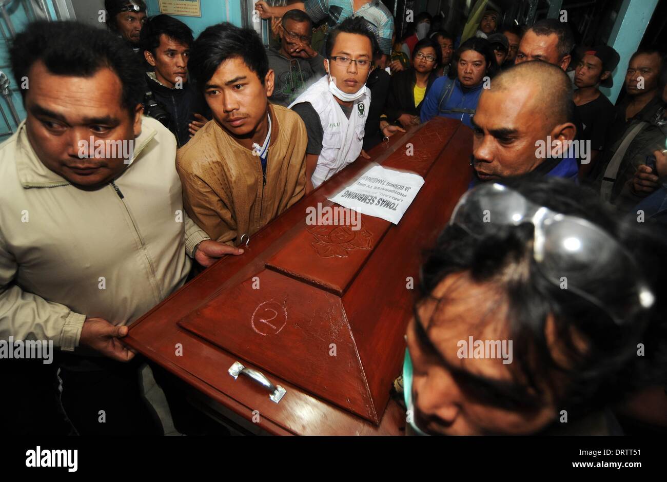 Coffin mount hi-res stock photography and images - Alamy