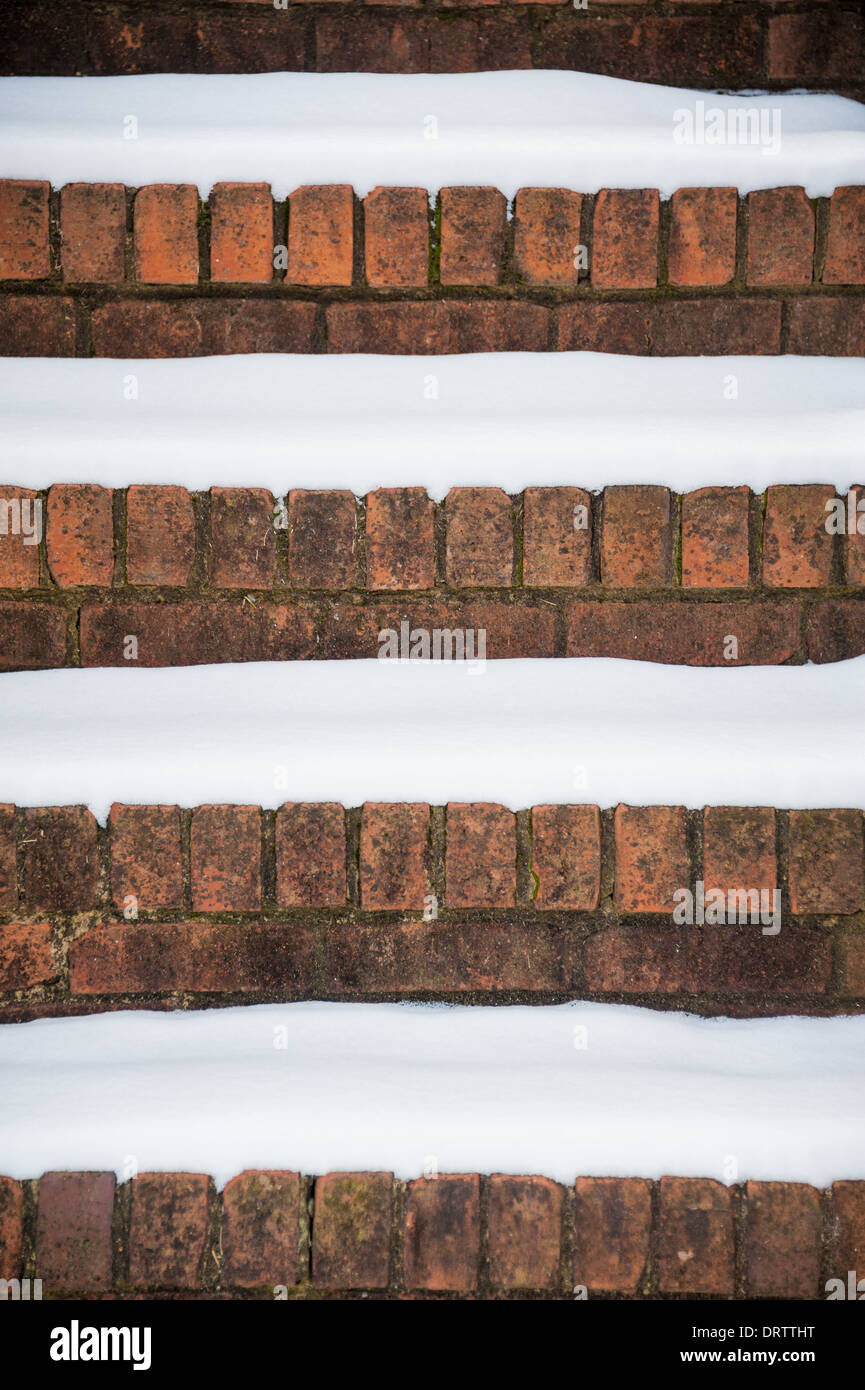Old brick house stairs hi-res stock photography and images - Alamy