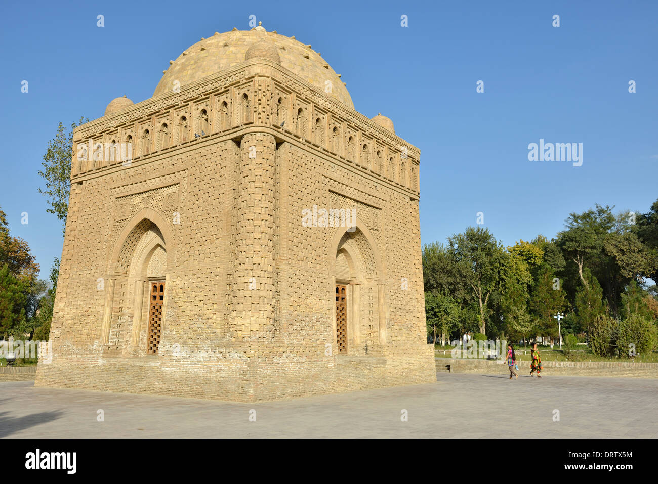Ismail Samani Mausoleum, Bukhara, Uzbekistan Stock Photo - Alamy