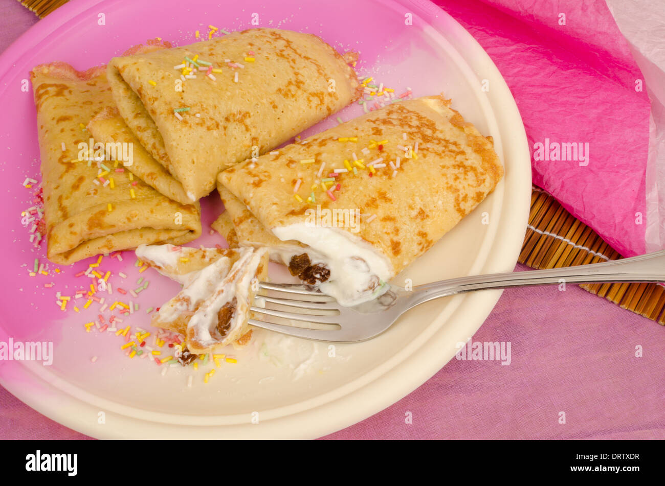 Portion of traditional blinchik, a sweet treat Stock Photo - Alamy
