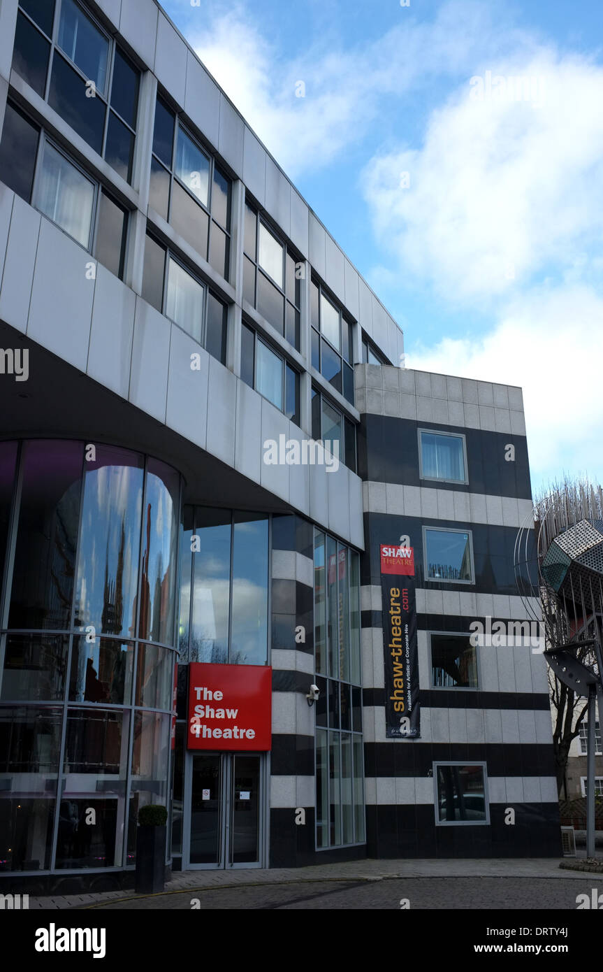 the shaw theatre in euston road london nw1 uk 2014 Stock Photo - Alamy