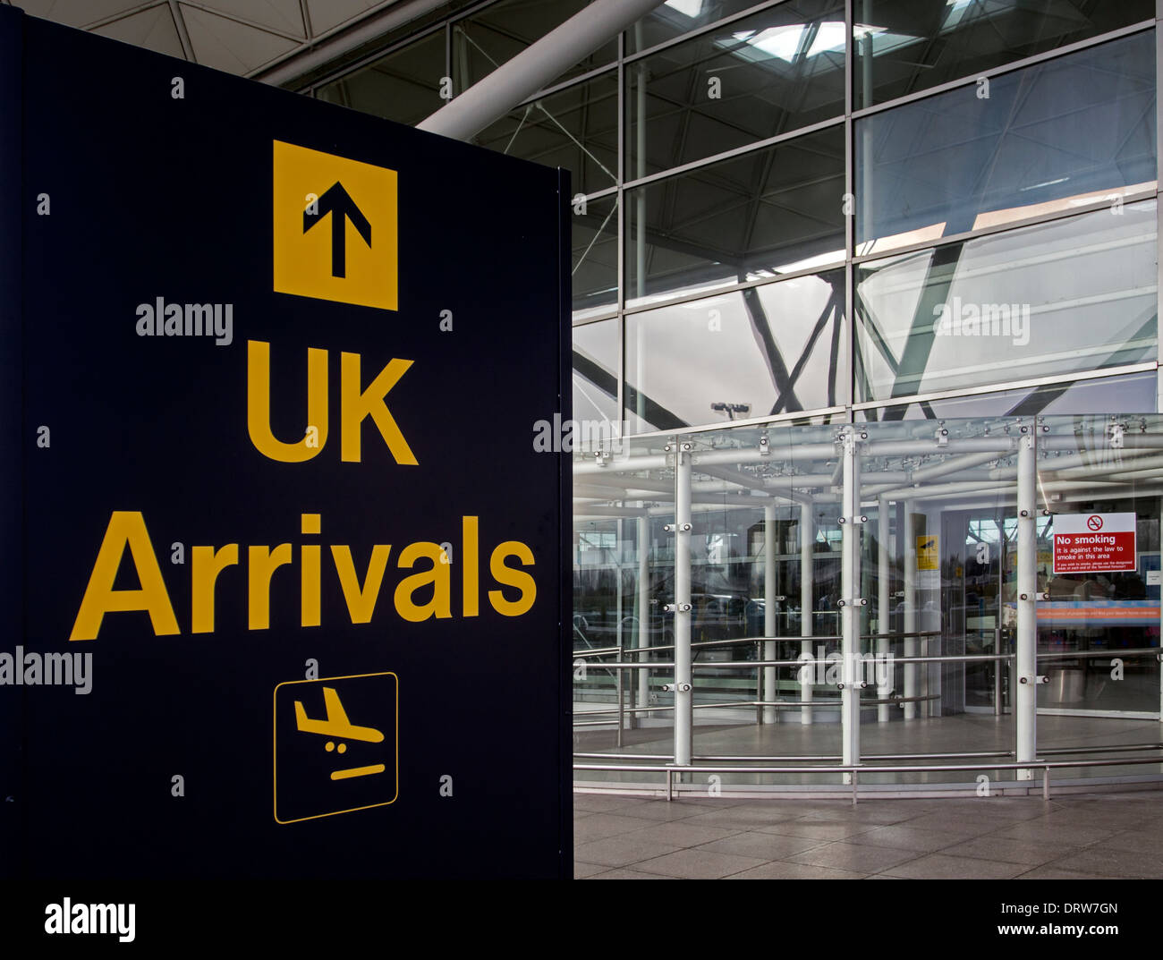 Uk Airport Sign High Resolution Stock Photography and Images - Alamy
