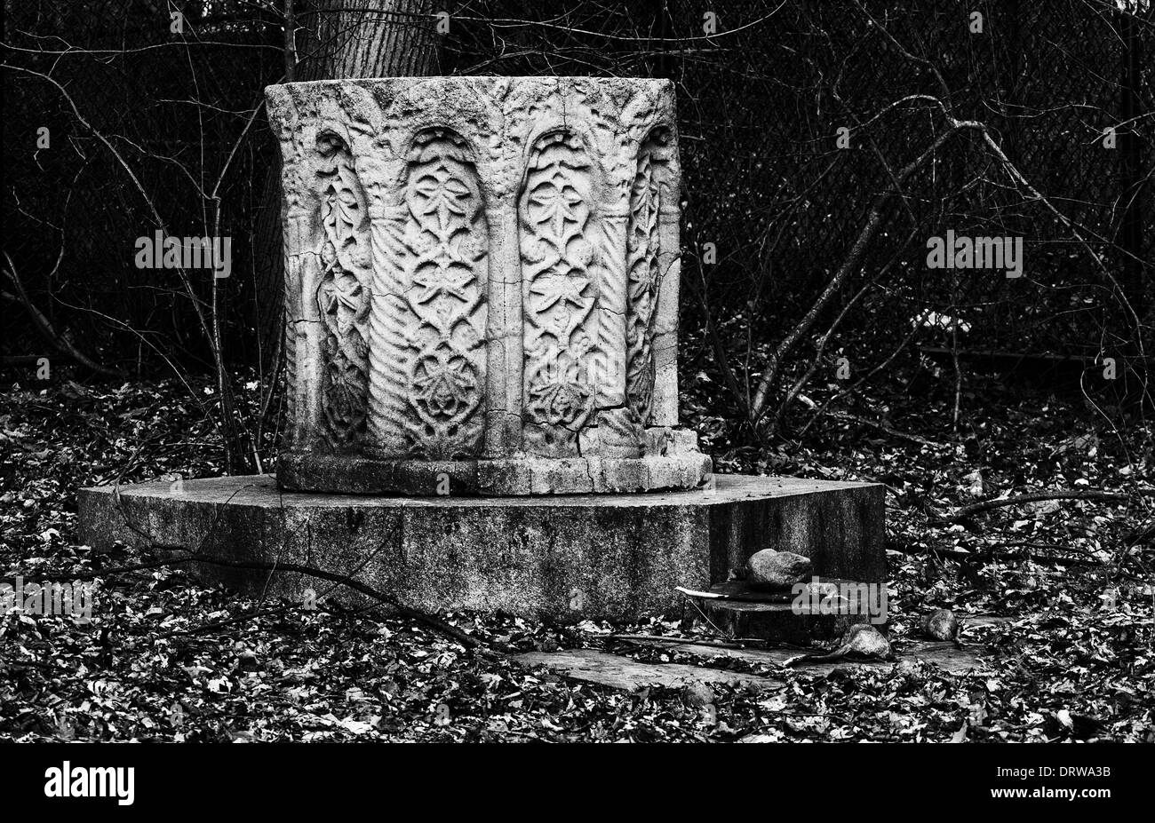 Nice column hi-res stock photography and images - Alamy