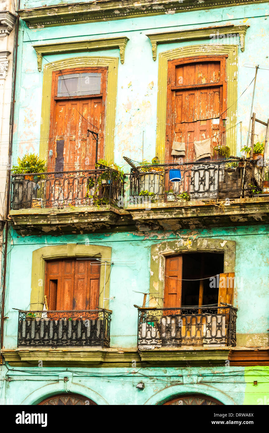Cuban people and architecture,Havana, Cuba, Caribbean Stock Photo - Alamy