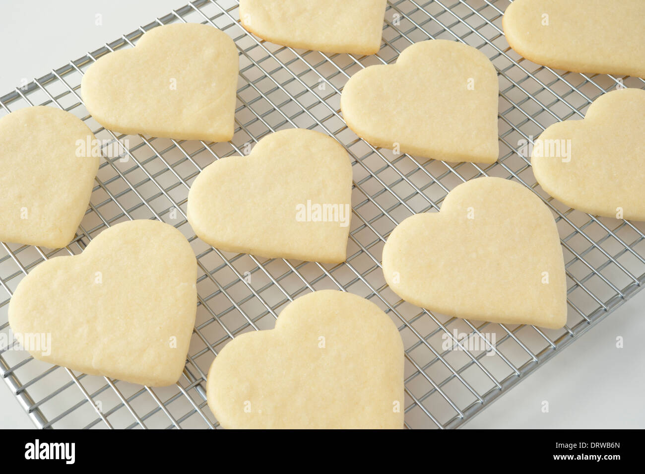 Biscuit cooling hi-res stock photography and images - Alamy