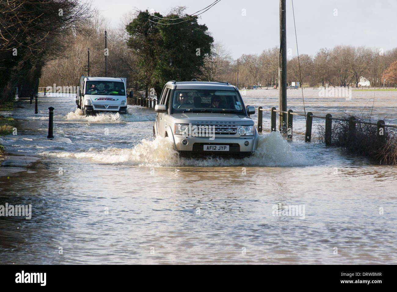 Van driving through floodwater hi-res stock photography and images - Alamy