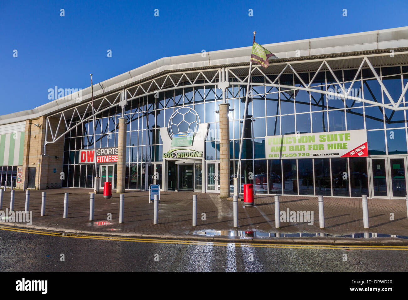 Powerleague soccerdome hi-res stock photography and images - Alamy
