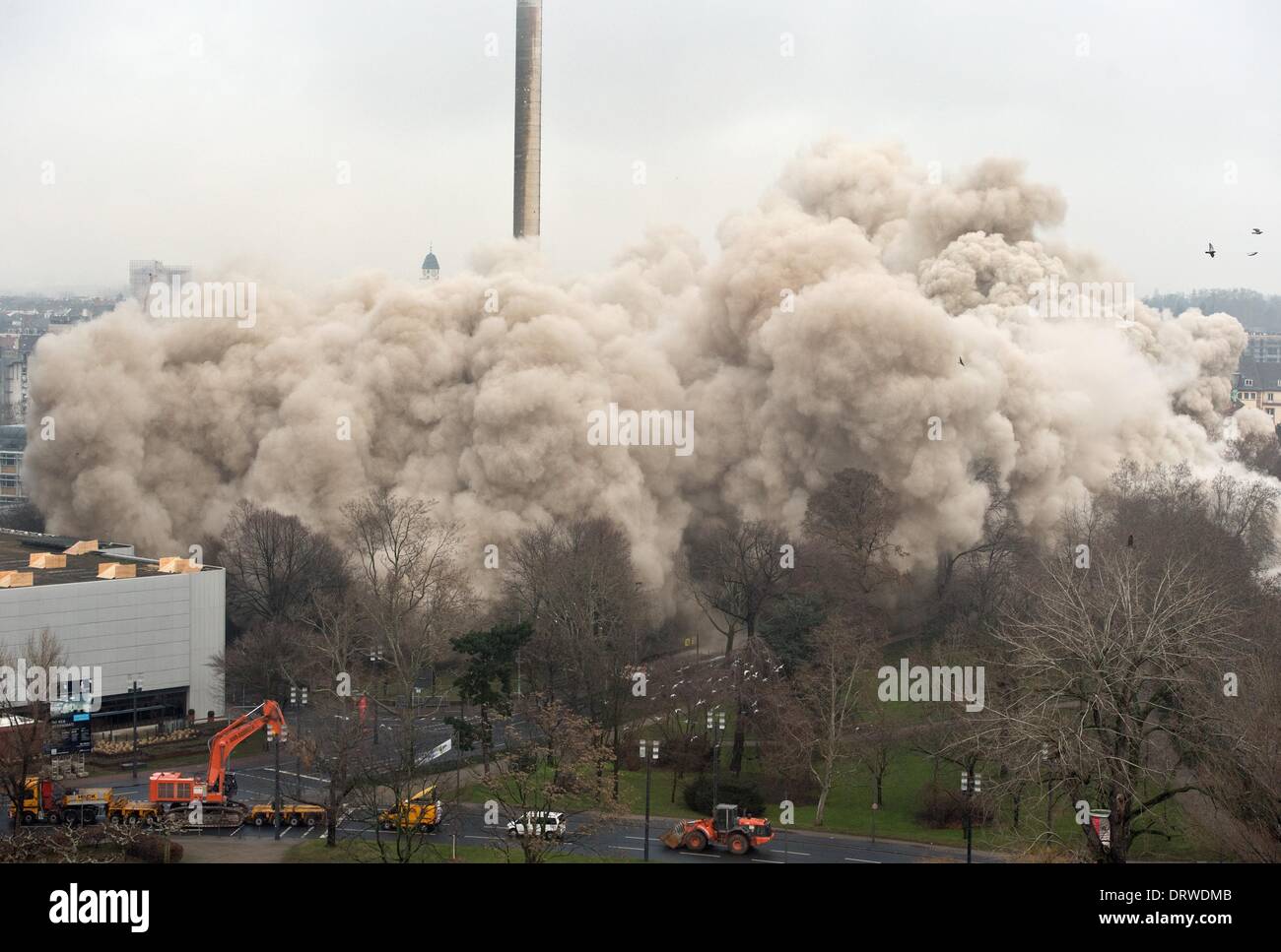 Tower building blasting operation hi-res stock photography and images ...