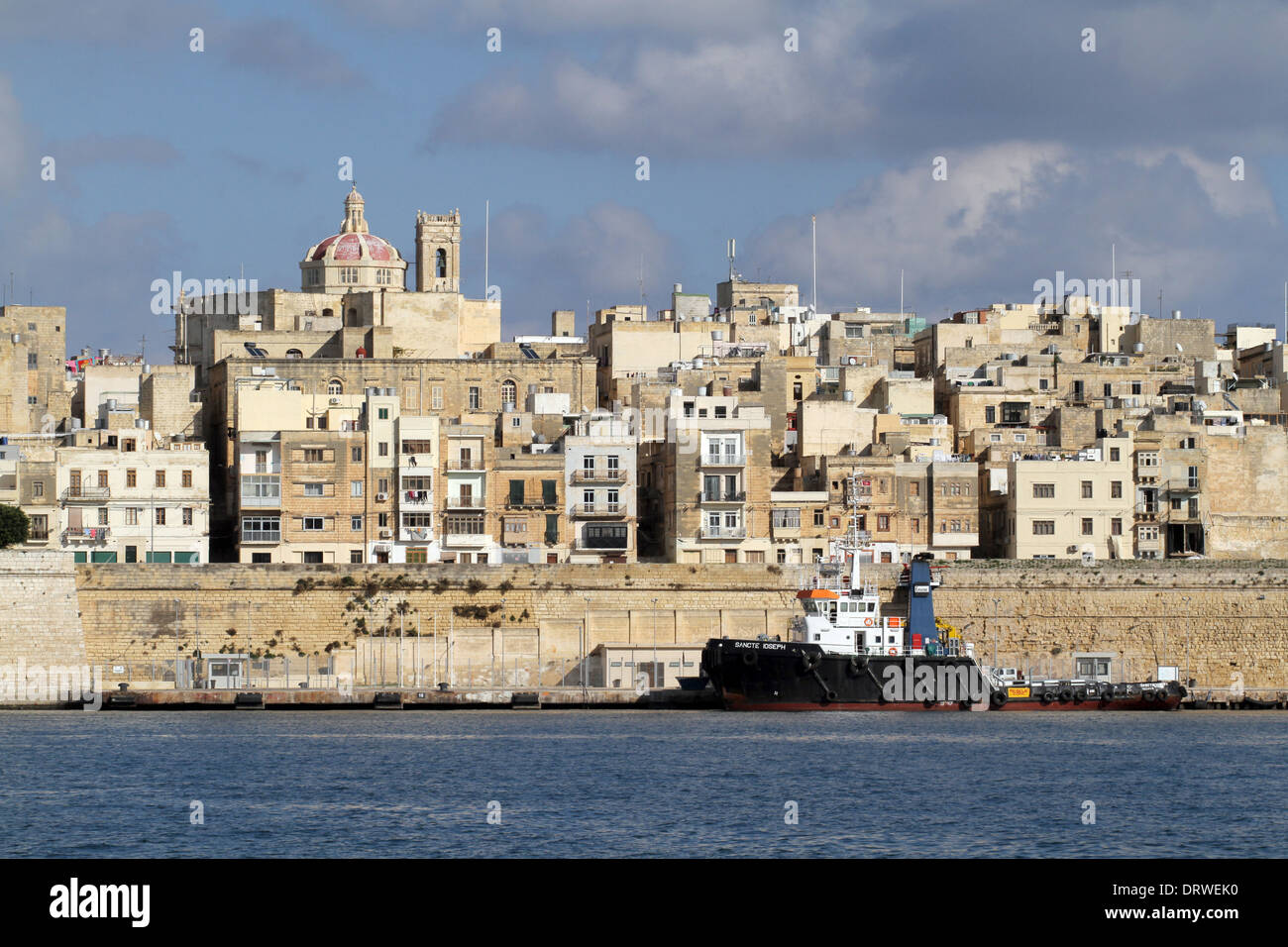 Senglea church hi-res stock photography and images - Alamy