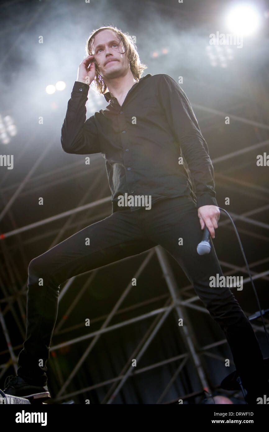 Refused milano hi-res stock photography and images - Alamy