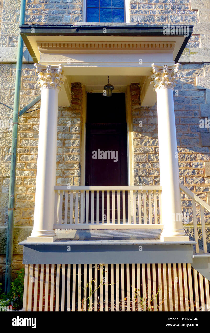 Building side of hi-res stock photography and images - Alamy