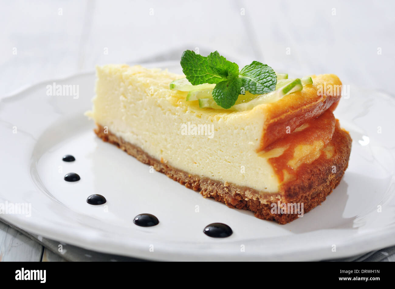 Cheesecake triangle hi-res stock photography and images - Alamy