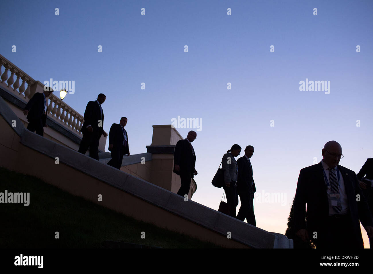 US President Barack Obama walks with National Security Advisor Susan ...
