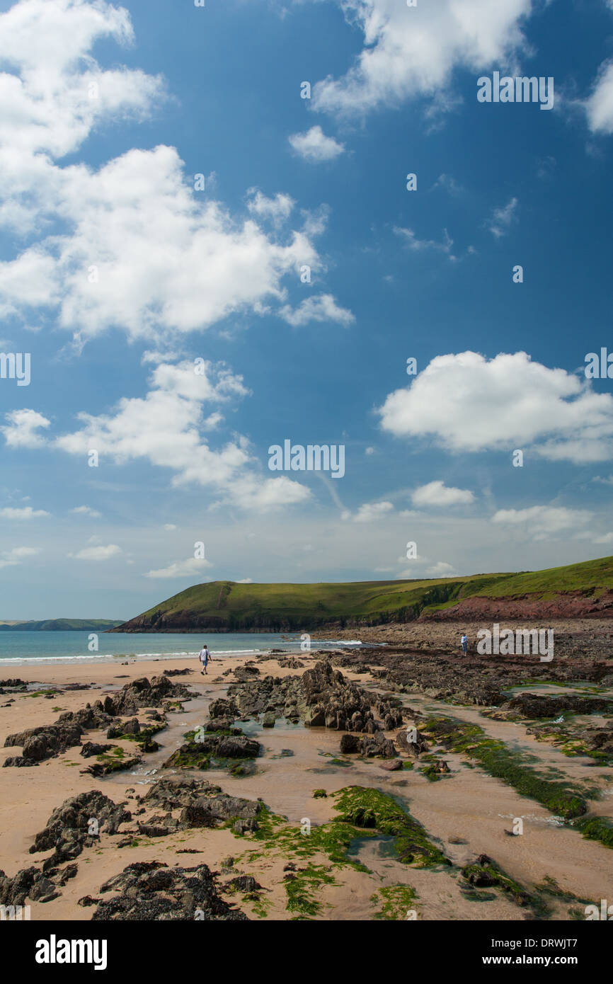 Manorbier bay hi-res stock photography and images - Alamy