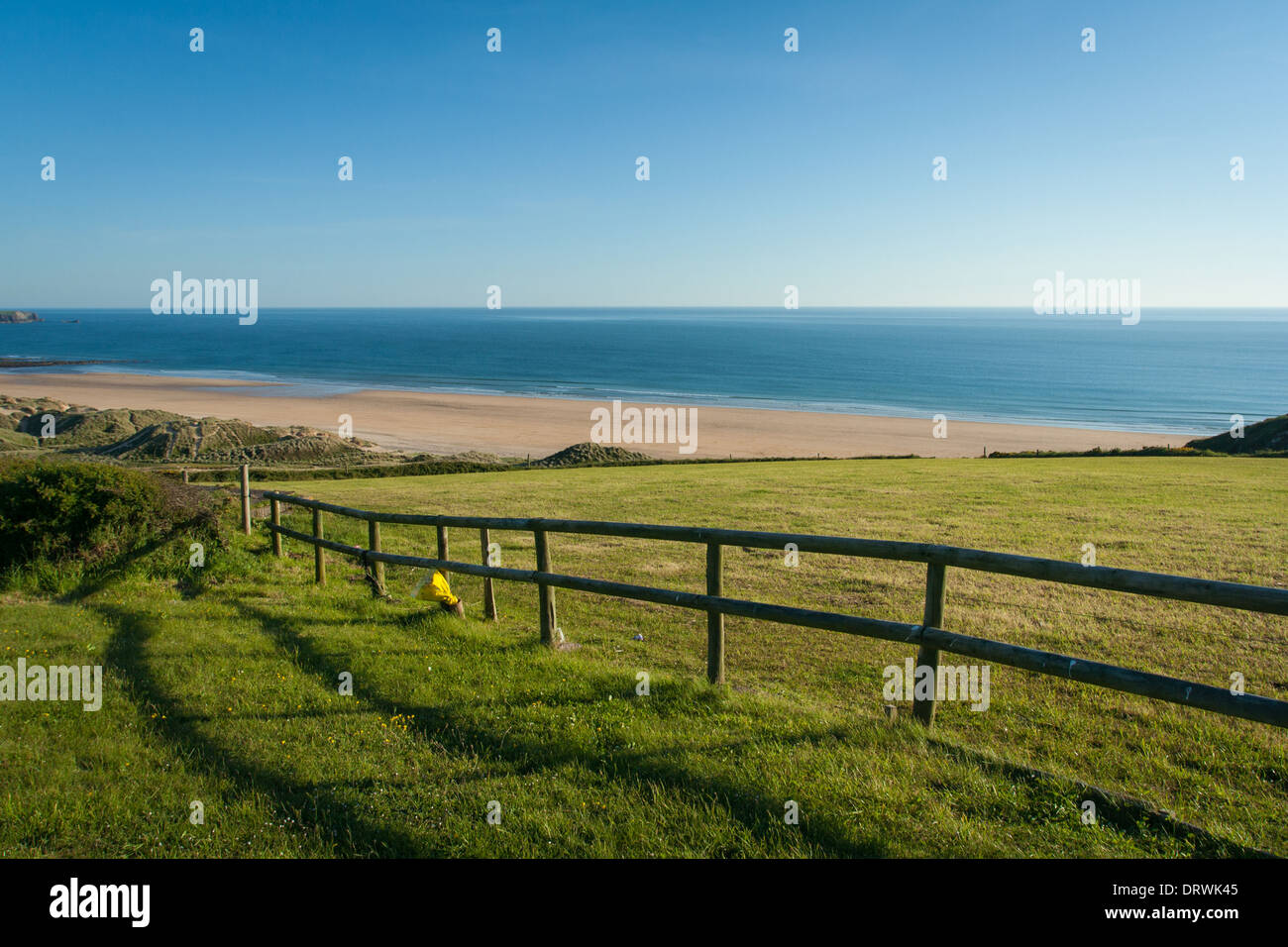 Freshwater west wales surf hi-res stock photography and images - Alamy