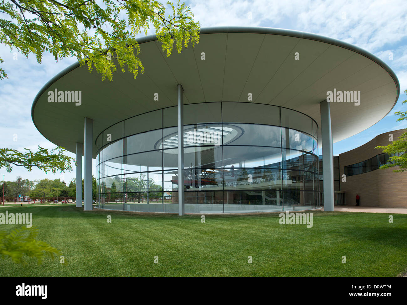 Fortaleza Hall, Johnson Wax Campus, Racine, United States. Architect ...