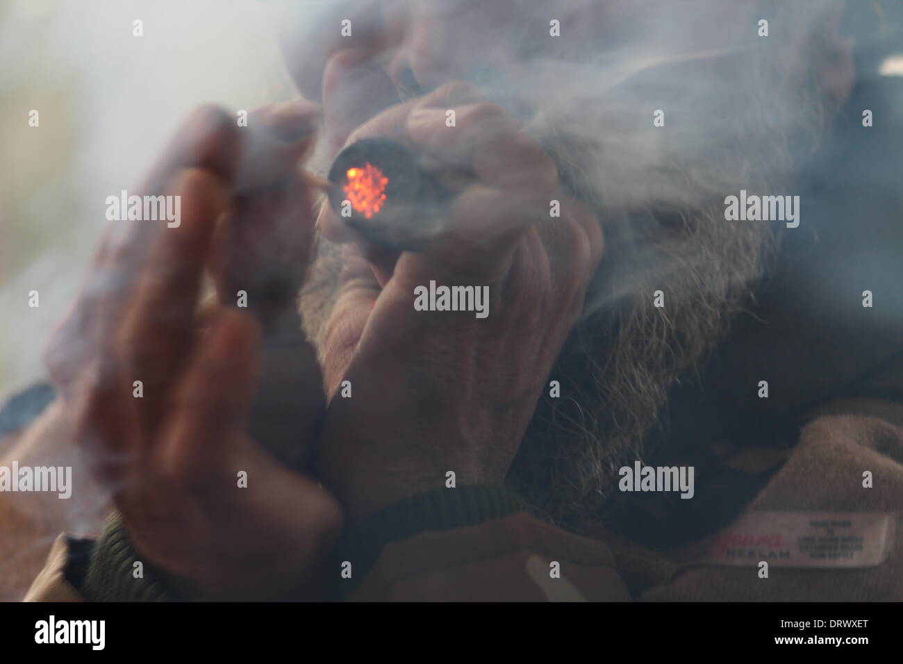 Dont light fire hi-res stock photography and images - Alamy