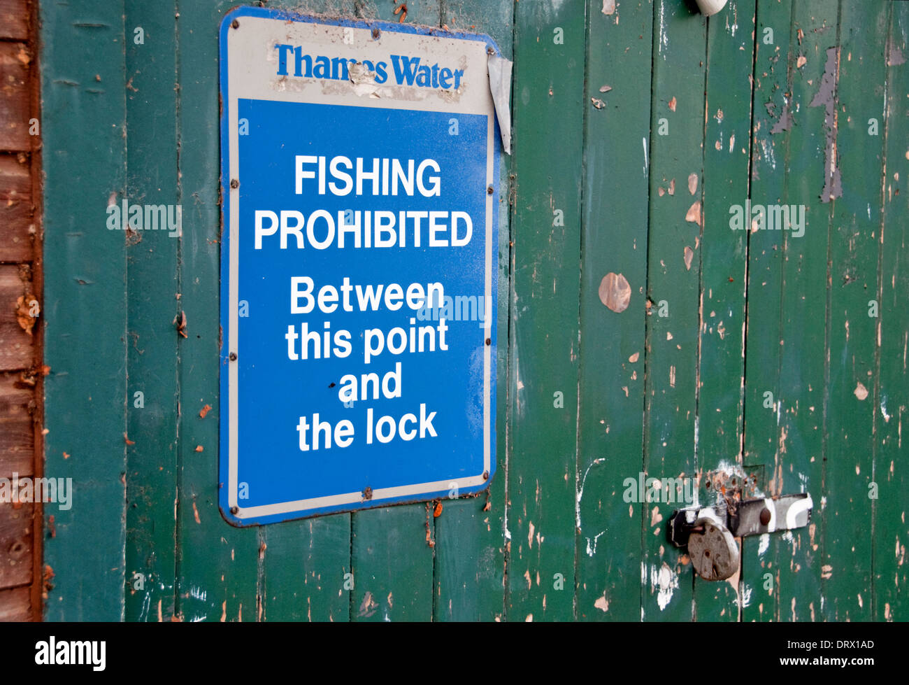 Fishing Prohibited Sign and padlock Stock Photo - Alamy