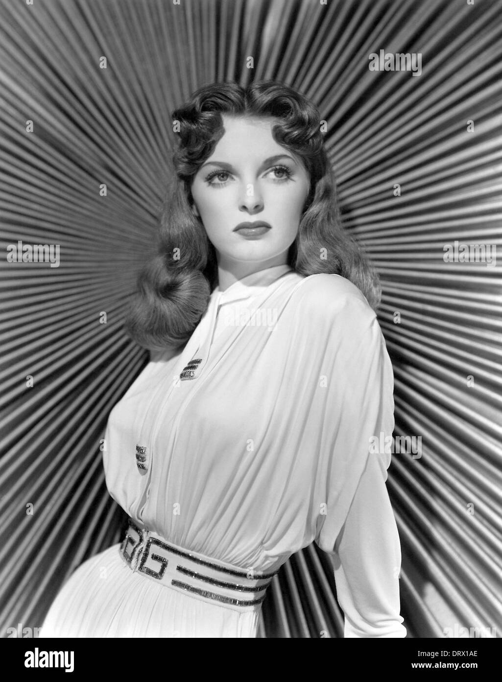 JULIE LONDON (1926-2000) Promotional photo of US film actress, jazz and ...