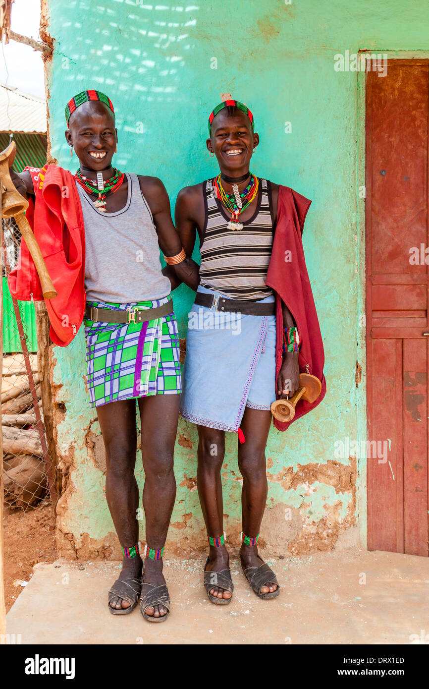 People tribe hi-res stock photography and images - Alamy