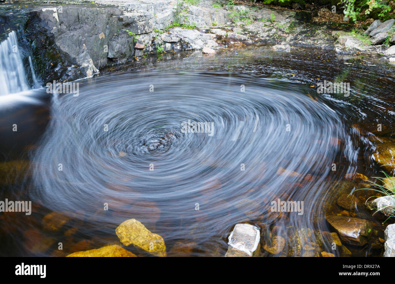 New england roadside waterfalls hi-res stock photography and images - Alamy