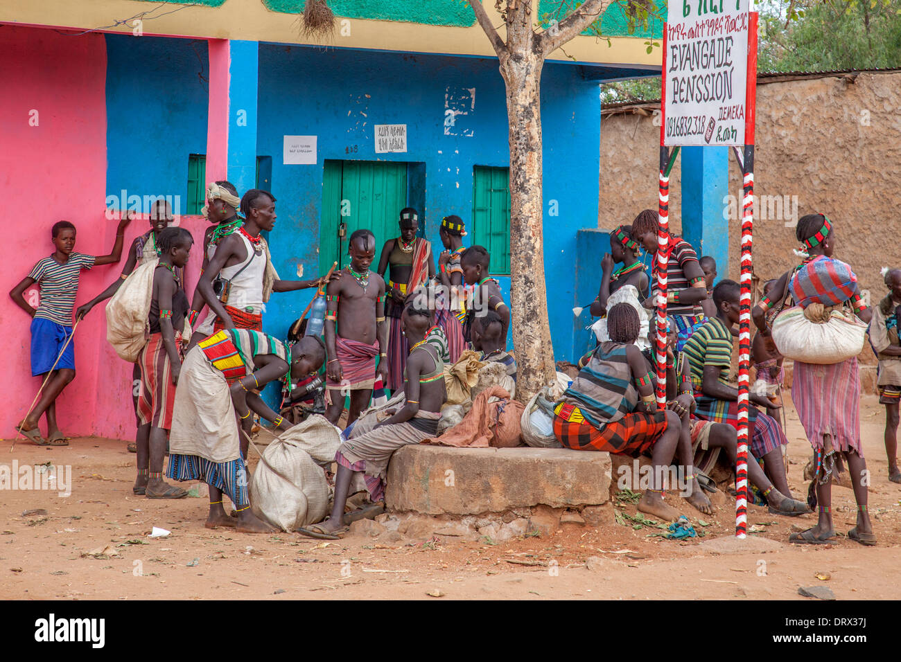 Ethiopia ethnic people hi-res stock photography and images - Alamy