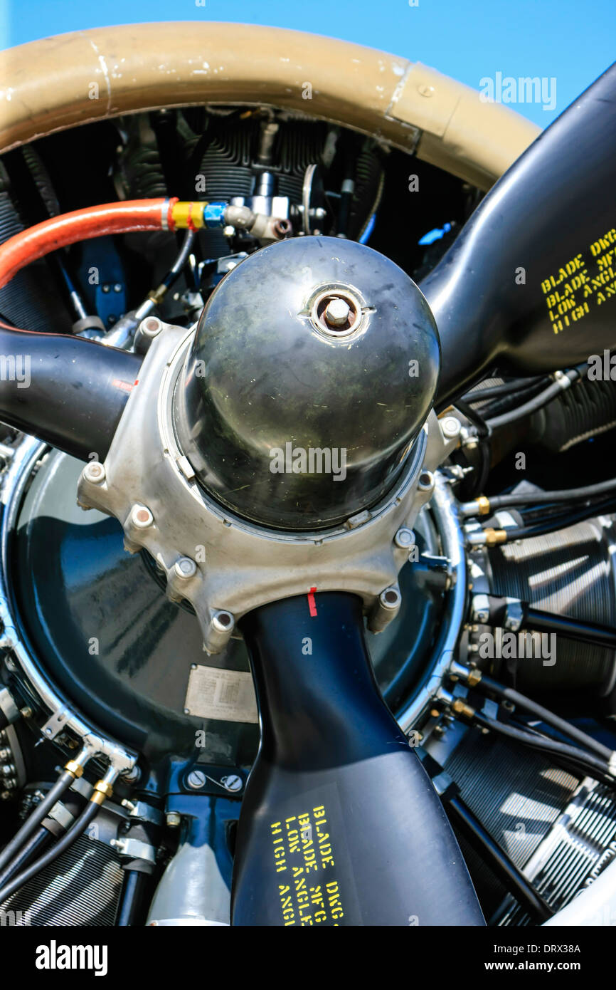 The Wright Cyclone engine of a B17 Flying Fortress WW2 bomber plane ...