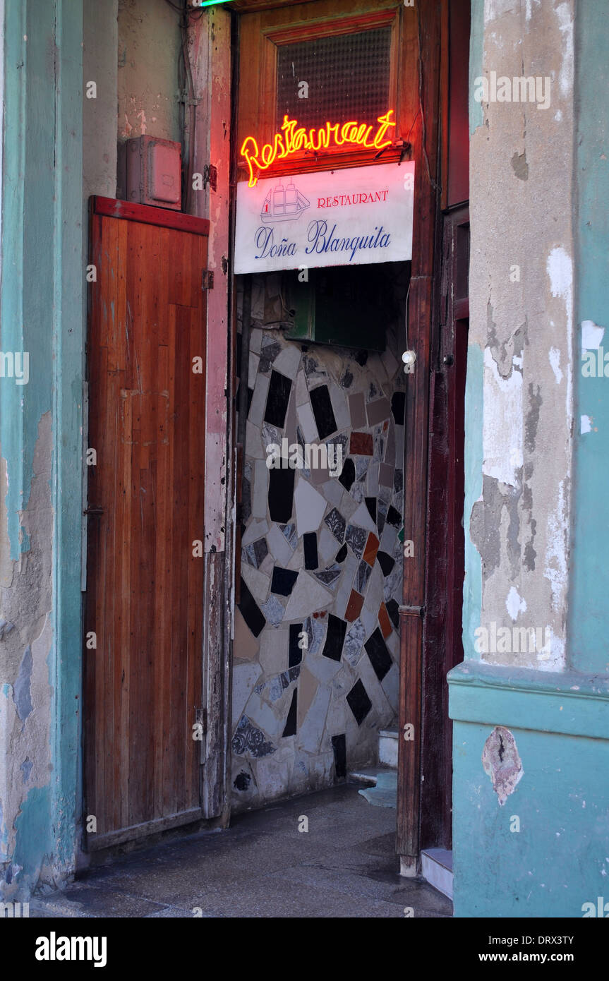 Havana, Cuba: entrance to a small local restaurant Stock Photo - Alamy