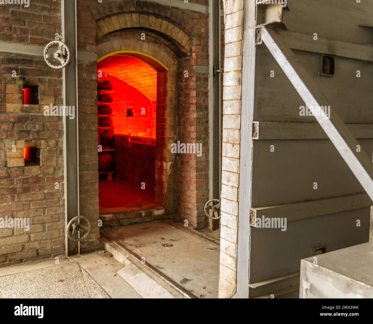 Ceramic Pottery Kiln Firing with cermaics inside Stock Photo - Alamy