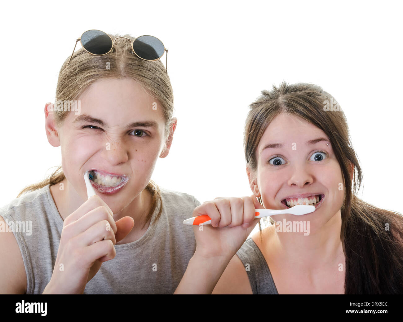 Brother sister brushing teeth hi-res stock photography and images - Alamy
