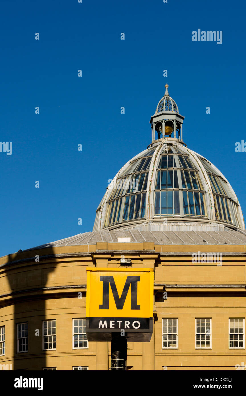Monument Mall shopping centre glass dome and Metro Station sign ...