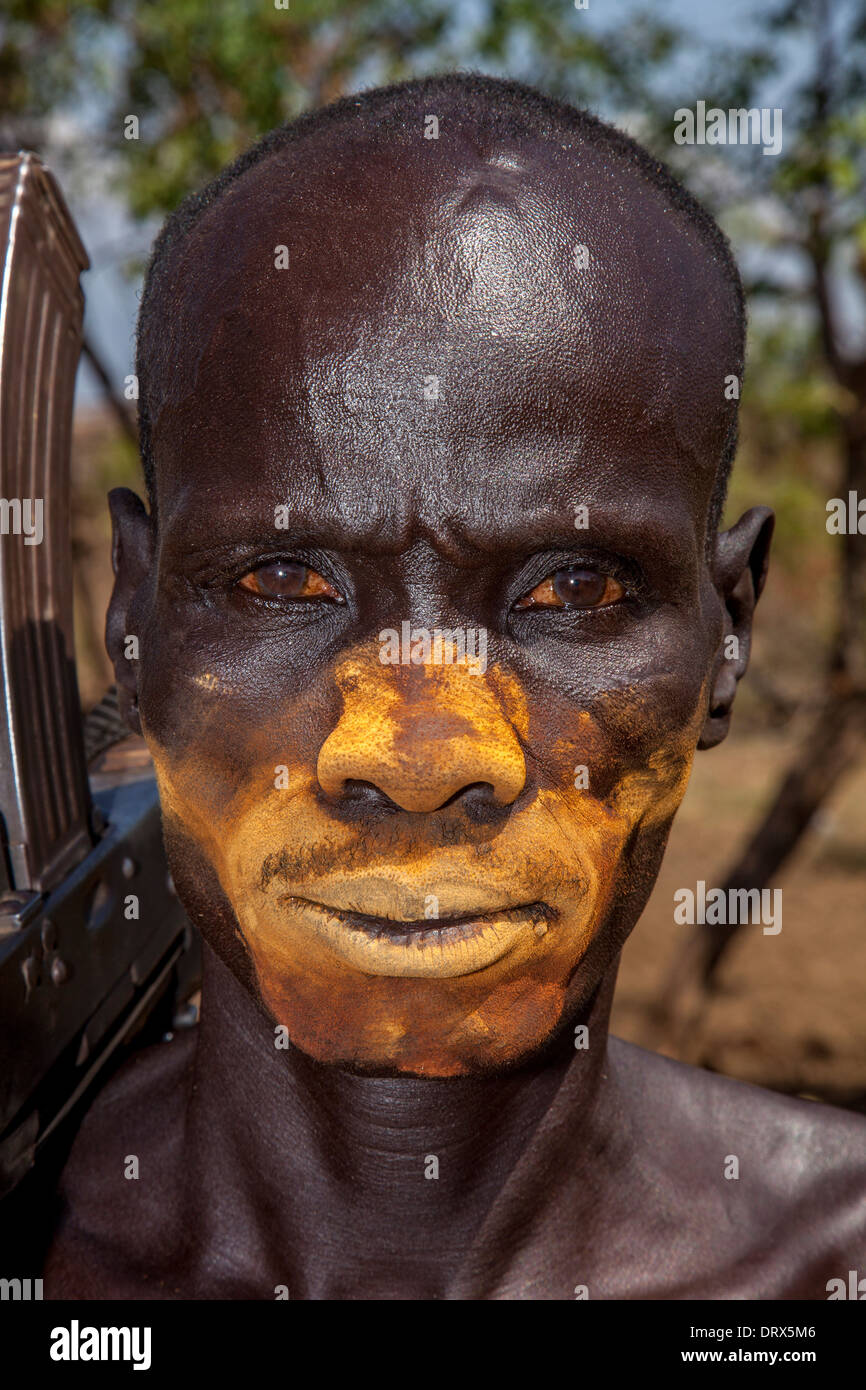 Mursi the mursi village man male hi-res stock photography and images ...