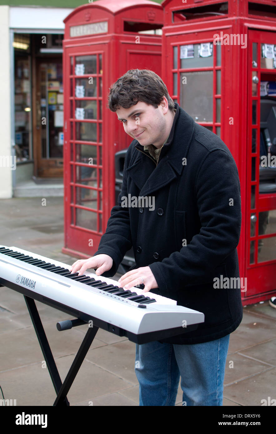 Keyboards hi-res stock photography and images - Alamy