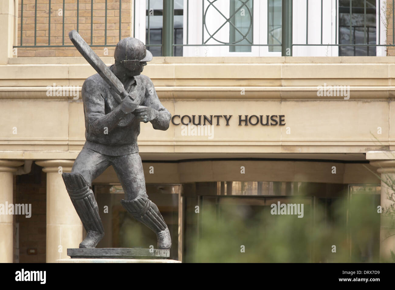 Statue record hi-res stock photography and images - Alamy